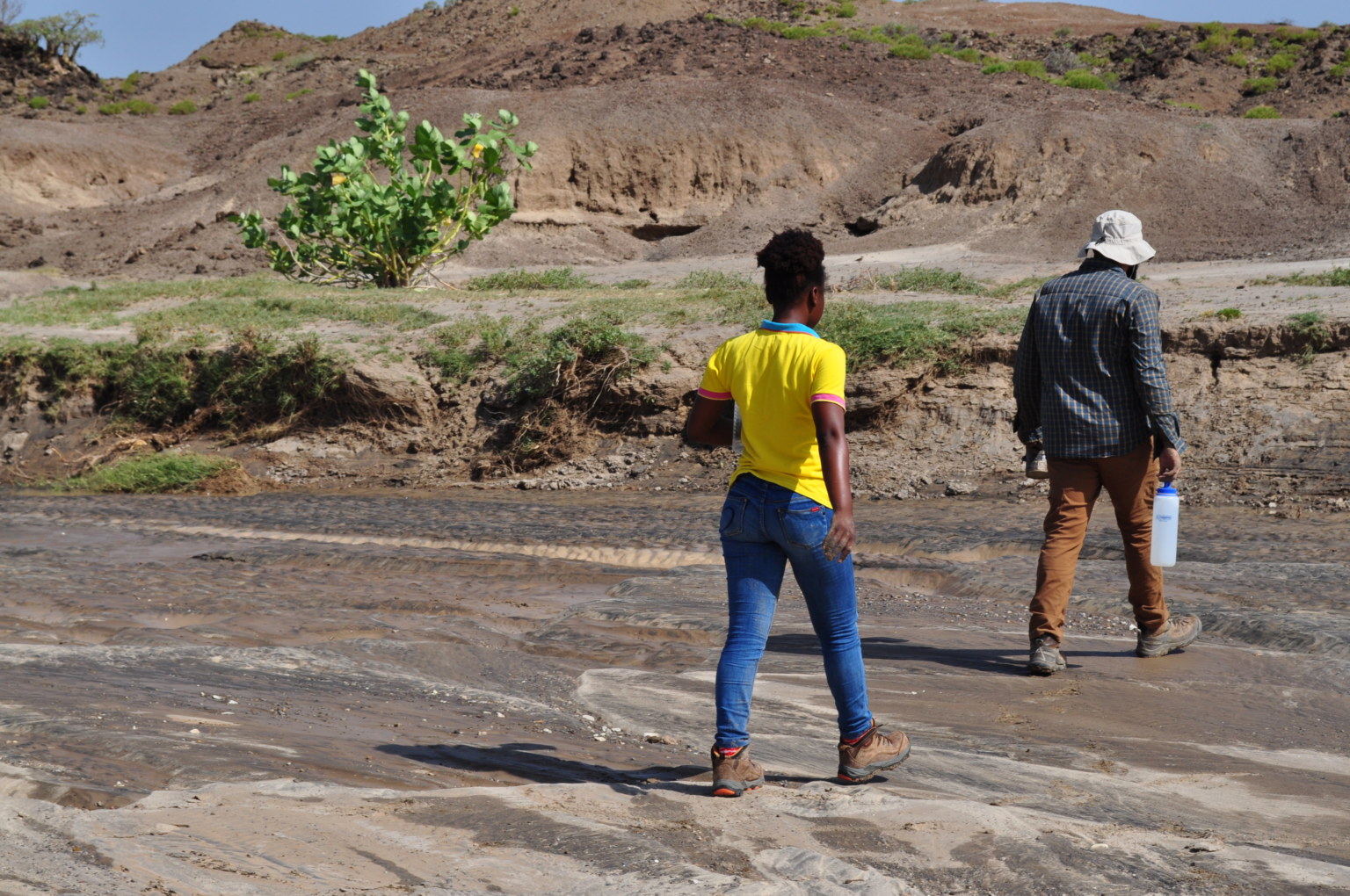 Well-digging exercise | Turkana Basin Institute